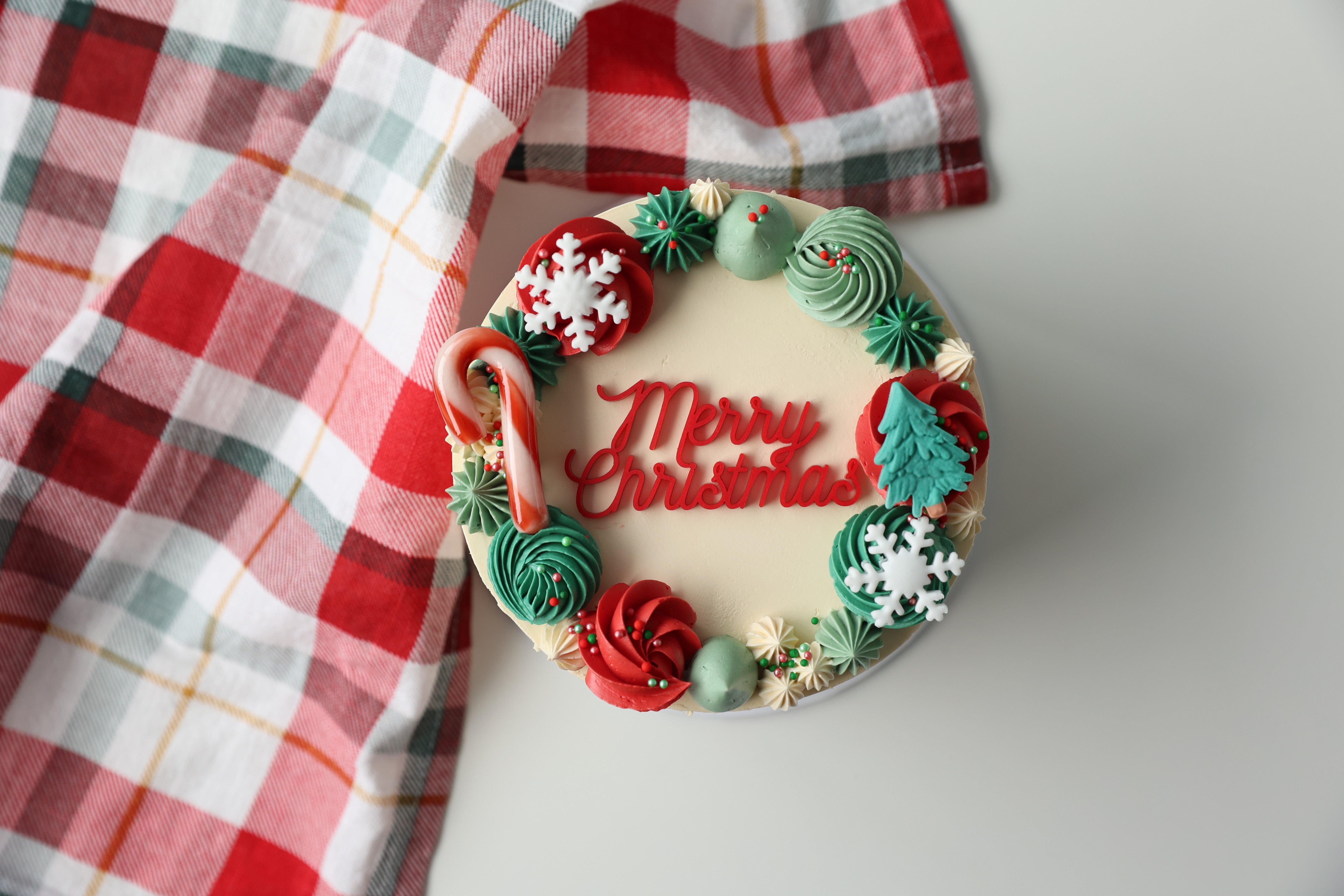 MERRY CHRISTMAS SMALL CAKE – Cookie Planet Melbourne